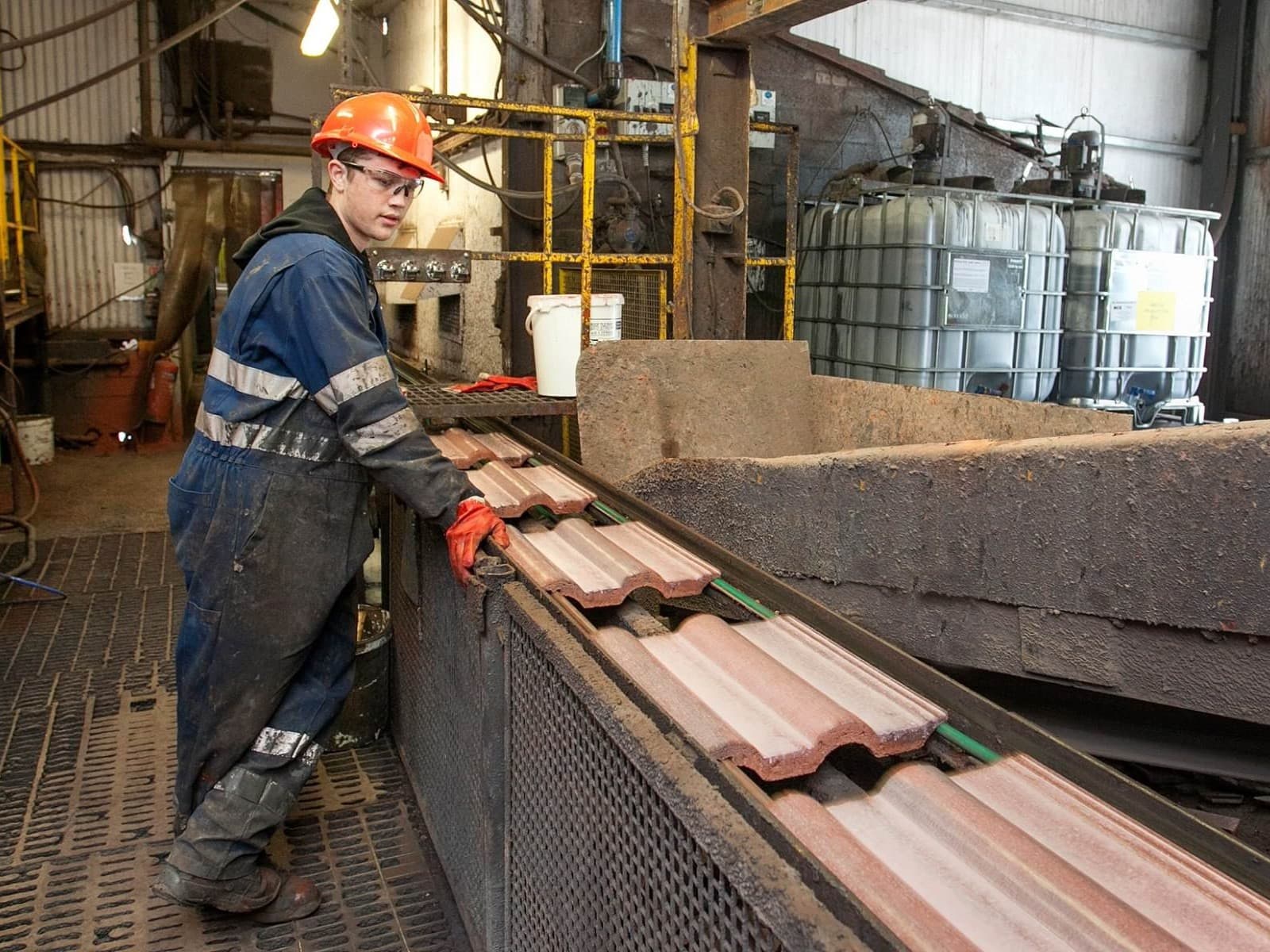 Russell Roof Tiles increase OEE from ~70% to over 90%